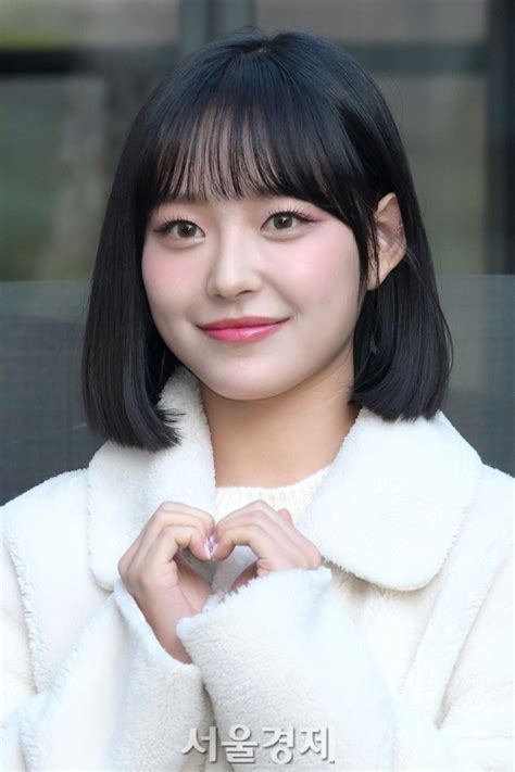 라잇썸 유정 신흥 단발병 유발자 SE포토