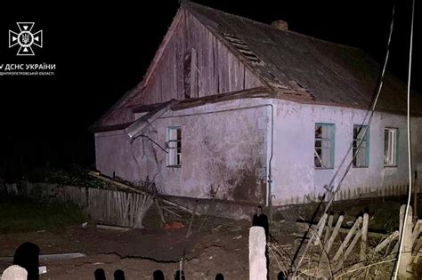Обстріли Дніпра Нікополя і Зеленодольської громади у ДСНС розповіли