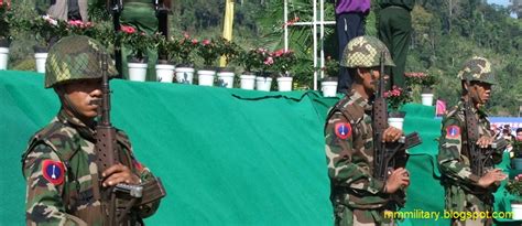 Myanmar Defence Weapons ကို္ယ္ရံေတာ္ အထူးေခ်မႈန္းေရးတပ္ဖြဲ႔ဝင္မ်ား