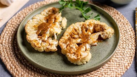 Coliflor Asada Con Salsa Fácil Y Sabrosa Pronto