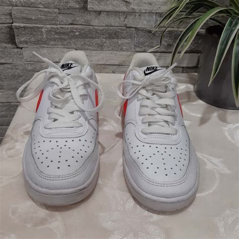 Nike Womens Size 55 Shoes Red White