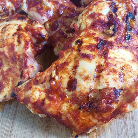 Easy Keto Barbecue Chicken Thighs Recipe
