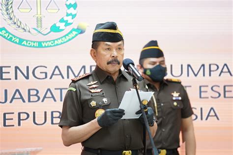 Selama Dipimpin Burhanuddin Kejagung Tangani Korupsi Hingga Ratusan