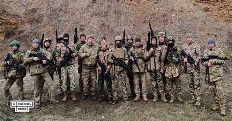 Марксмени 37-ї бригади морської піхоти пройшли вишкіл від «Повернись ...