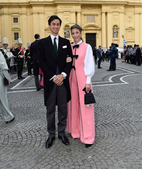 Prinz Ludwigs Märchenhochzeit nobelsten Gäste schönsten Outfits Märchenhochzeit