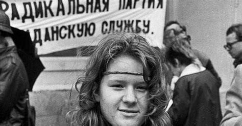 Протест против службы в армии Пикабу