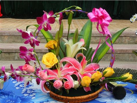 Những Mẫu Cắm Hoa 2011 đẹp Nhất Và Bài Thuyết Trình Tri ân Nhà Giáo