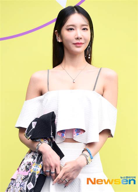 이연화 나도 쇄골미인~ 포토엔hd 손에 잡히는 뉴스 눈에 보이는 뉴스 뉴스엔