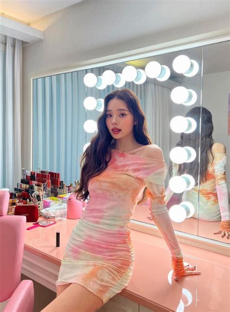 프리지아 이태원 추모 동참 ˝핼러윈 영상 비 에누리 쇼핑지식 뉴스