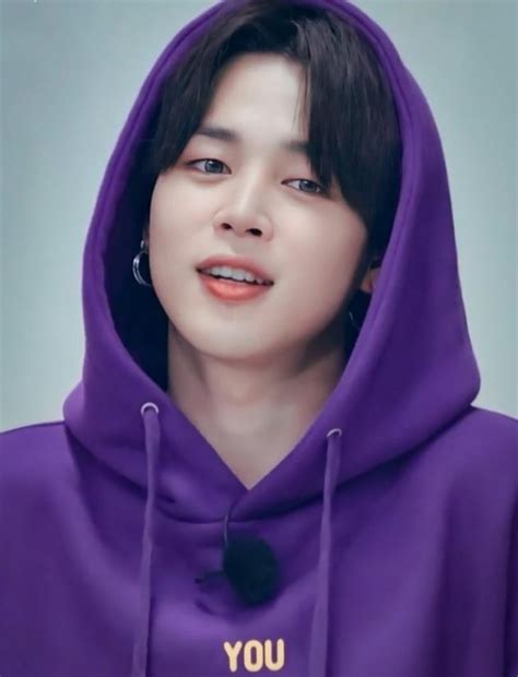 방탄소년단 지민 제작 굿즈 01초 품절템방송인•셀럽들도 소장후 자랑 인기 절정中 텐아시아