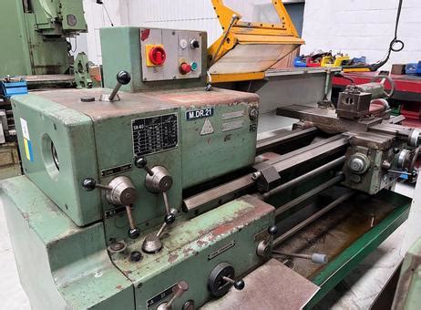 TOS SN40B lathe Used machines - Exapro