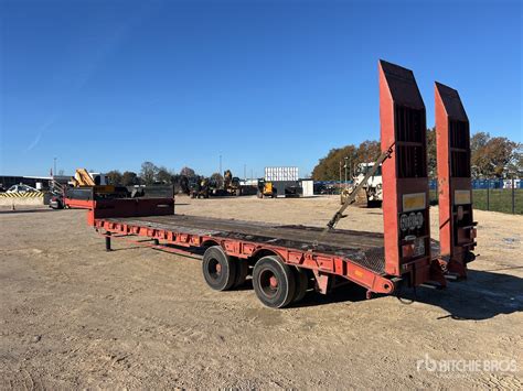 Castera SR E Semi Remorque Porte Engins Essieux Remorque Surbaissée Ritchie Bros