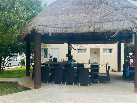 Venta Casa En Jardines Del Sur Cancún Mx22 Mt6485 Icasasmx