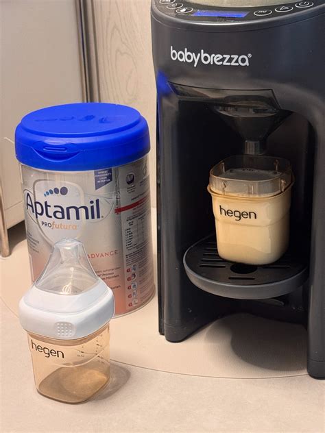 열무맘 인천맘 • 현실육아 • 육아꿀팁💡 광고 신생아 시절부터 유독 헤겐 젖병은 잘 물어주는 열무💛 ️배앓이 방지 ️세척하기 쉬운 넓은입구 ️뚜껑만 바꿔주면 빨대컵