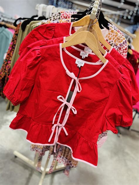 Dash Forward Exclusive Members — Is This Not The Cutest Top For Valentines