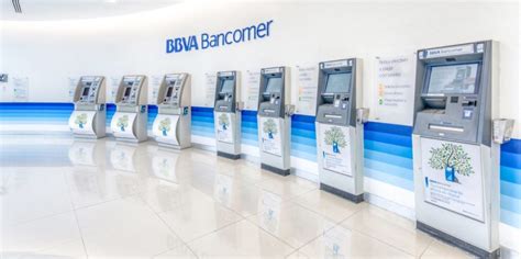 Bancomer anuncia la suspensión temporal de comisiones por retiro en cajeros automáticos BBVA