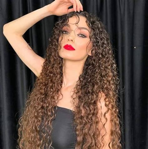 ორი გამორჩეული ვარსკვლავი ️ ყველამ დავრეკოთ ჩვენს გოგოსთან მეგობრებო ძალიან ძალიან ცოტა დრო