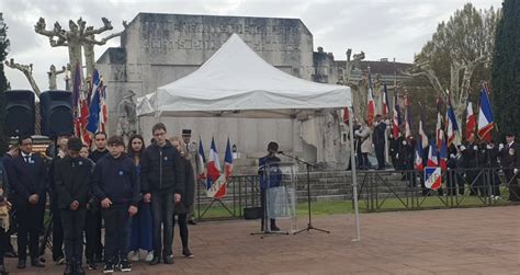 Célébration de lArmistice du novembre Le Petit Journal