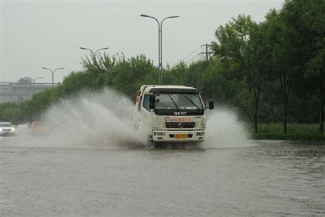德州：发布今年首个暴雨红色预警信号