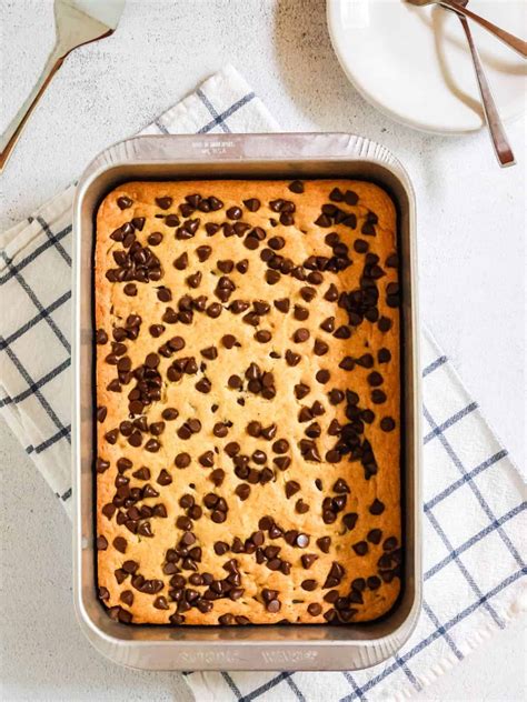 Easy Vanilla Pudding Dump Cake Margin Making Mom®