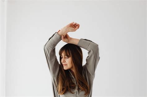 How To Style Your Bangs Milk And Blush