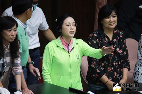 立院衛環委員會成立疫苗調閱小組 陳瑩任召集人 政治快訊 要聞 Nownews今日新聞
