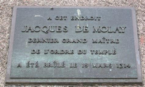 Execution Site Of Jacques De Molay In Paris Atlas Obscura