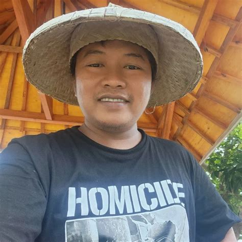 Heriyanto Profil Team