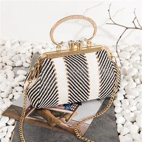 Sac à Main Rétro En Toile Avec Chaîne Pour Femme • Vintage Univers