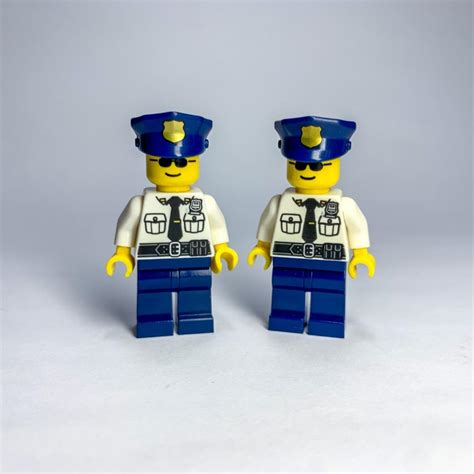 Lego Security Guard Set Hobbies And Toys Toys And Games On Carousell