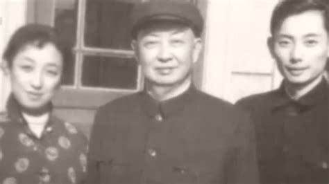 当文化部希望梅葆玖能继承梅派艺术时，梅葆玖有何感想？凤凰网视频凤凰网