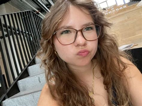 Curly Hair Glasses Glasses Inspiration Curly Hair Styles Hair