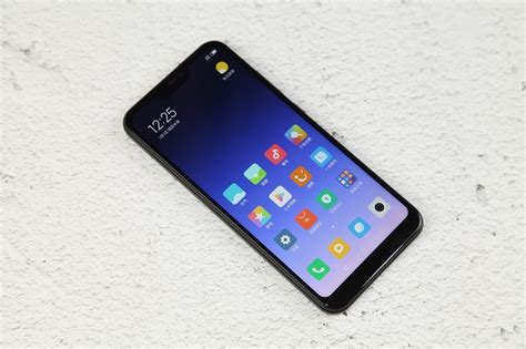 Фотогалерея дня: смартфон Xiaomi Redmi 6 Pro ценой $155