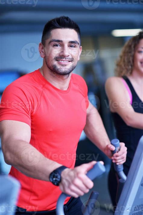Man Running On The Treadmill 11001643 Stock Photo At Vecteezy