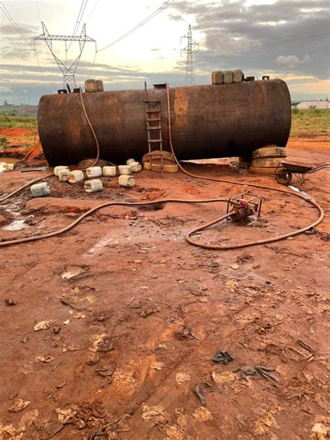 Police Bust Illegal Petroleum Refining Site Arrest 2 Suspects