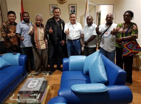Gerson M Olua TB Rahmad Sukendar Yakin Presiden Jokowi Sayang Masyarakat Papua Pasti Akan