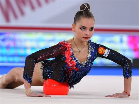 Версус Дина Аверина Vs Арина Аверина