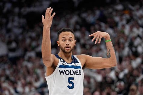 大陸男籃第一個歸化球員 灰狼前鋒李凱爾真正實力如何？ 運動 Udn Nba