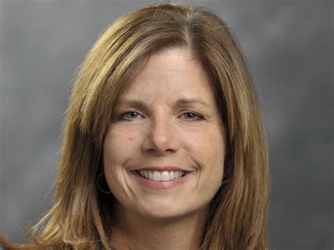 Rad Milwaukee Woman Northwestern Mutuals Sandra Botcher