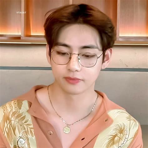 Pin By ~♡ivy Cute♡~ 97 On Bulletproof Taehyung Kim Taehyung Glasses
