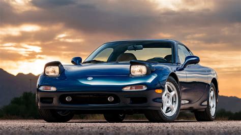 The Mazda Rx 8 Is A Rotary Powered Bargain Sports Car