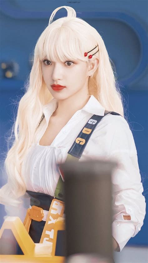 Pin on M ỹ N ữ T r u n g Q u ố c Beautiful girls Girl Disney princess