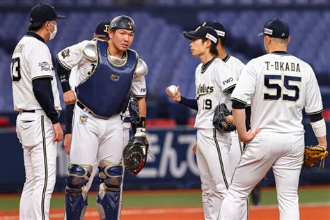 【photo】オリックス5－4ソフトバンク｜宗の左中間二塁打でオリックスが今季2度目の逆転サヨナラ勝ちを収める！ The Digest
