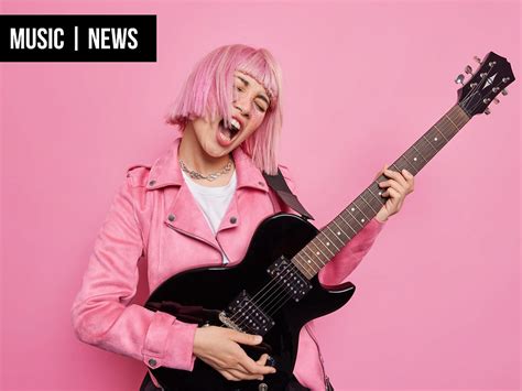 HOW DOES A GUITAR TUNER WORK