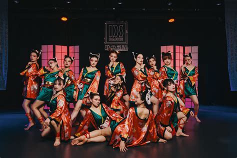 老板娘，有客到！魅惑国风 《宝青坊主》原创编舞【白蛇缘起】 月的月亮的阴历的 一般 哔哩哔哩视频