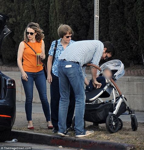 Rachel Mcadams Is A Doting Mom To Her Five Month Old Son In La Daily