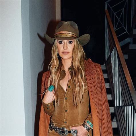 Lainey Wilson On Instagram In 2024 Western Fashion Rodeo Fashion Western Look