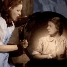 Aunties Gifs Tenor