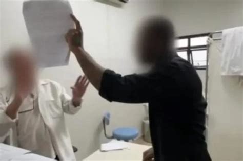 Vídeo Mostra Marido De Paciente Dando Soco Em Ginecologista Preso Por