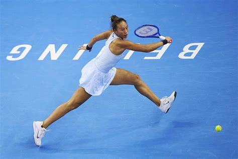 2060万美元！郑钦文位列2025年全球女运动员收入榜第五名